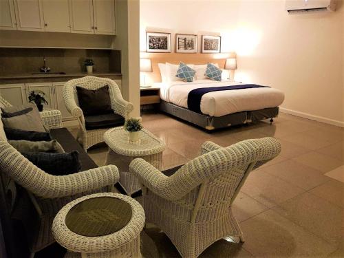 Chateau Bleu Resort, Calamba (updated prices 2024)