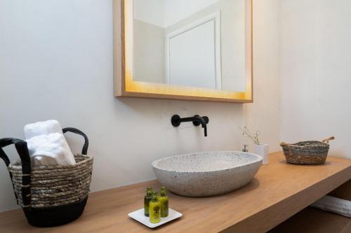 New Villa Katerina Collection, Megalochori (updated prices 2025)