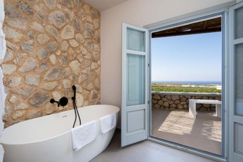 New Villa Katerina Collection, Megalochori (updated prices 2025)