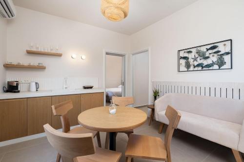 New Villa Katerina Collection, Megalochori (updated prices 2025)