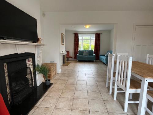 Sandymount House & Garden, Dublin – Updated 2024 Prices