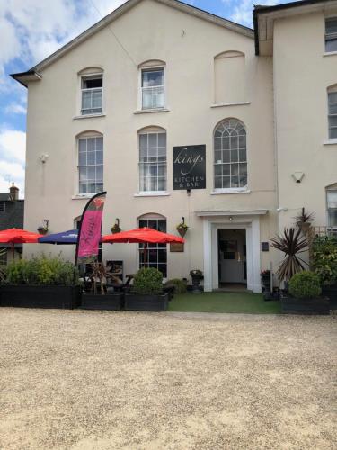 Kings Lodge, Newmarket (updated prices 2025)