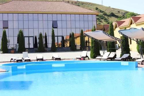 Best Western Bohemian Resort, Sevan (updated prices 2025)