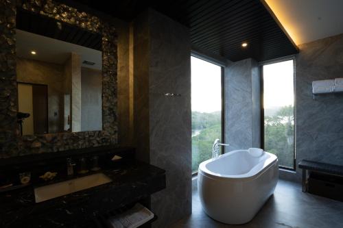Zuri Resort, Coron (updated prices 2025)