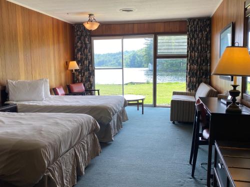 Hotel Kenney Rideau, Crosby (updated prices 2024)