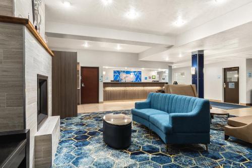 Holiday Inn Express Wenatchee, an IHG Hotel, Wenatchee – Updated 2023 ...
