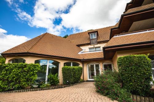 Club Wyndham Normandy, Connelles – Updated 2022 Prices