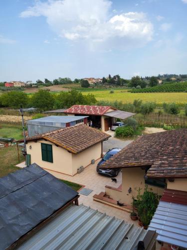 Grazioso appartamento con deposito bici S. Miniato, San Miniato (updated prices 2025)