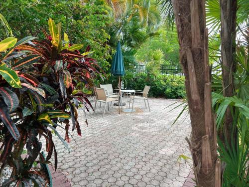 Tropi Rock, Fort Lauderdale (updated prices 2025)