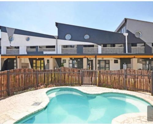 Maboneng Craftsmanship place, Johannesburg – Updated 2024 Prices