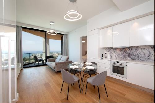 Sky Tower, Limassol (updated prices 2024)