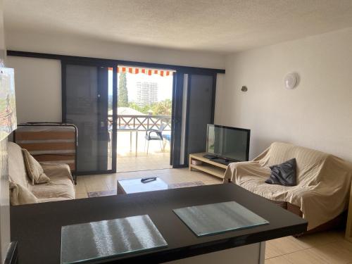 Apartment 7B2, Victoria Court 1,Avenida Londres 6, Los Cristianos ...