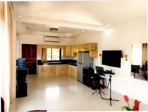 Bountiful Inn, Puerto Princesa (updated prices 2024)