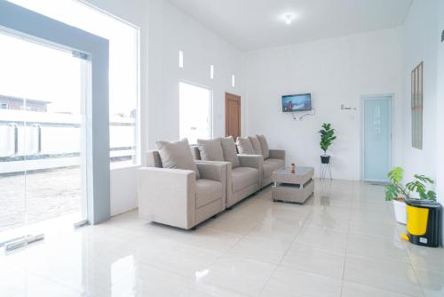 Urbanview Hotel Sky Batu Malang by RedDoorz, Punten – Updated 2024 Prices