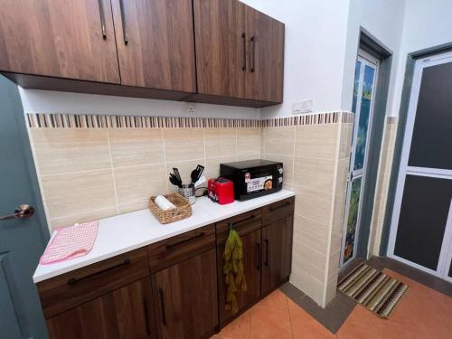 Private Water Park at Cozy House HS Sweet Homestay, Cukai (updated ...