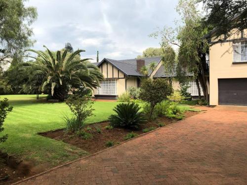 1 Bedroom Apartment Three Rivers, Vereeniging (updated prices 2024)
