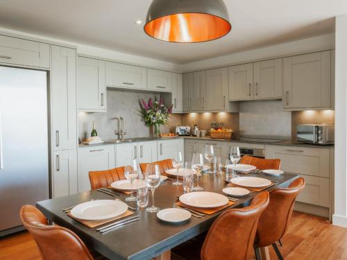 Highbullen Hotel, Golf and Country Club, Umberleigh Bridge – Updated ...