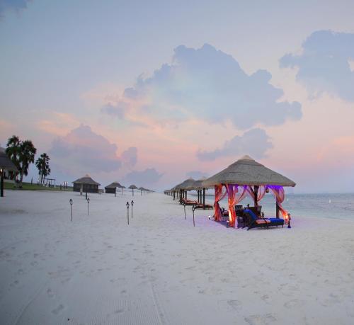 Al Maya Island & Resort, Abu Dhabi (updated prices 2025)