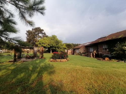 Rocks & Roses Farm stay, Lochiel (updated prices 2025)