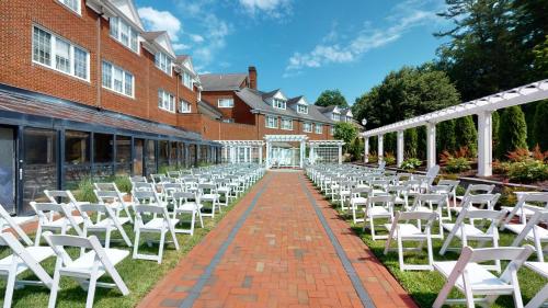 The Simsbury Inn, Simsbury – Updated 2022 Prices
