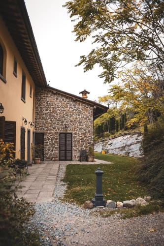 Borgo I Tre Baroni - Spa Suites & Resort, Poppi (updated prices 2025)