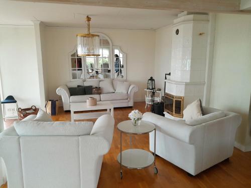 Lovely beach house with sea view in Jonstorp, Jonstorp – Preços ...