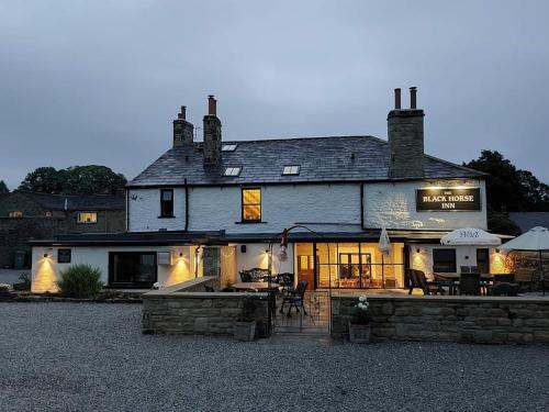 The Black Horse Inn, Settle (updated prices 2024)