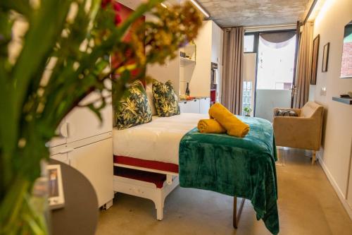 Uxolo Cape Town Living, Cape Town (updated prices 2024)