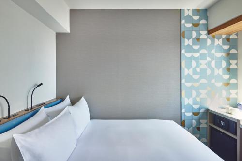 Holiday Inn Express Osaka City Centre- Midosuji by IHG, Osaka (updated ...