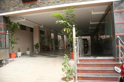 KVP Inn, Tirupati – Updated 2023 Prices