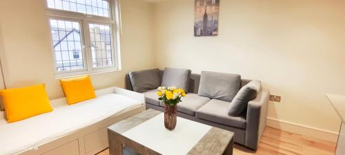 First floor Flat 1 Northwood, London – Updated 2023 Prices