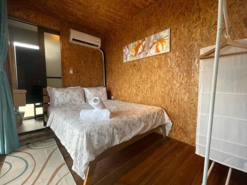 Rembulan Escape - The Container House, Kampung Penarik – Updated 2023 ...