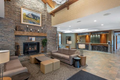 Best Western Plus Fernie Mountain Lodge, Fernie – Updated 2023 Prices