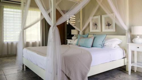 Villa Adina - A luxury villa with pool, perfect for a quiet hideaway or ...