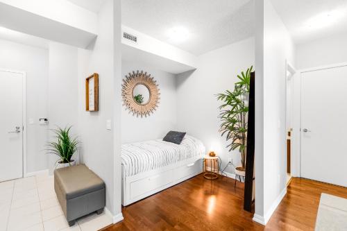 AOC Suites - High-Rise Condo - City View, Toronto (updated prices 2024)