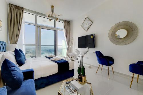 Primestay - Carson Tower A in Damac Hills, Dubai – Updated 2024 Prices