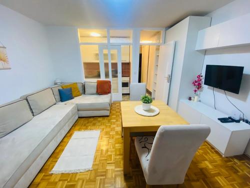 Studio Apartment Dobrinja, Sarajevo (updated prices 2024)