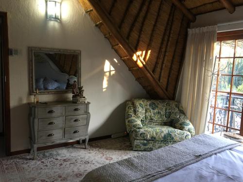 Oak Tree Lodge, Beaulieu, Kyalami, Midrand – Updated 2024 Prices