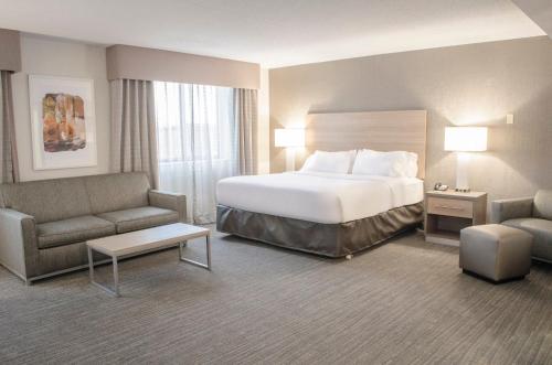 Holiday Inn Fargo by IHG, Fargo (updated prices 2025)