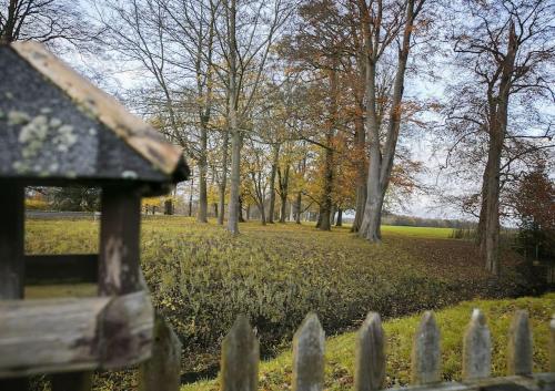 Walshford Lodge, Cowthorpe – Updated 2023 Prices