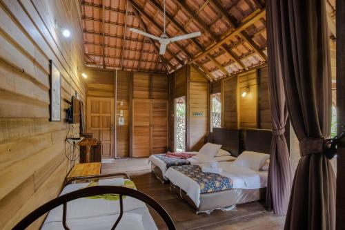 Sahom Valley Resort - Agro & Eco Park, Kampar (updated prices 2025)