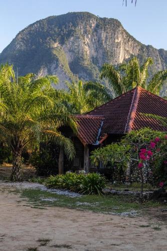 Sahom Valley Resort - Agro & Eco Park, Kampar (updated prices 2025)