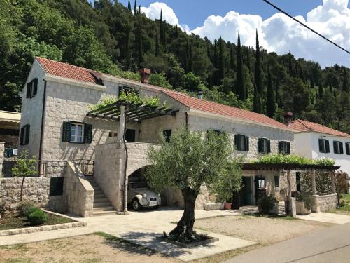 Rustic villa in Gruda with private swimming pool, Gruda – Updated 2023 ...