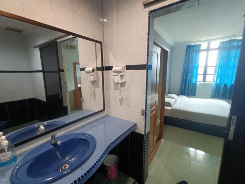 Winton Hotel, Mentekab (updated prices 2024)