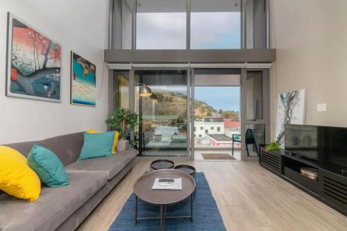 Plush Loft Apartment with Signal Hill View, Cape Town (updated prices 2024)