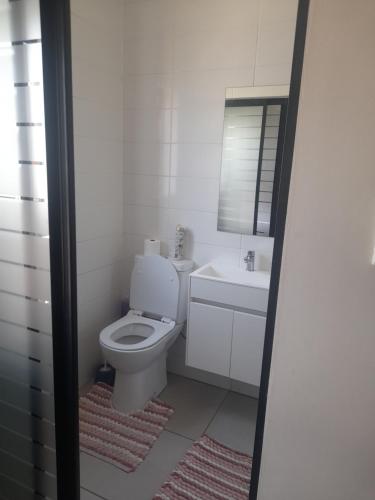 Apartment Neat Appartment, Fourways, Midrand, South Africa - Booking.com