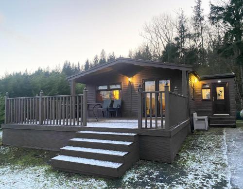 Stunning 4-bedroom Cabin with Hot Tub in Beattock!, Beattock (updated ...