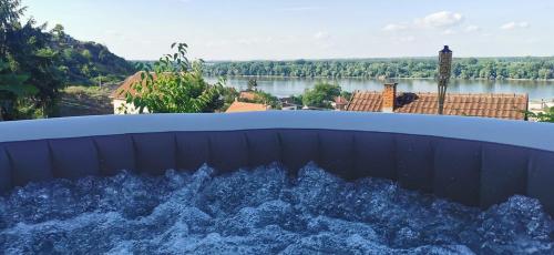 Smokvica, Stari Slankamen (updated prices 2024)