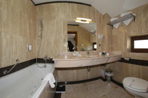 Hotel Cumpatu, Sinaia (updated prices 2025)