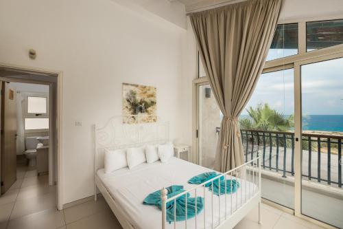 Protaras Artisan Seafront Villa 7, Protaras (updated prices 2024)